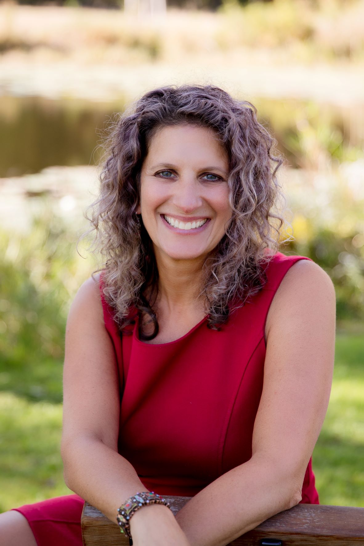 Sandy Wolf | Connecticut